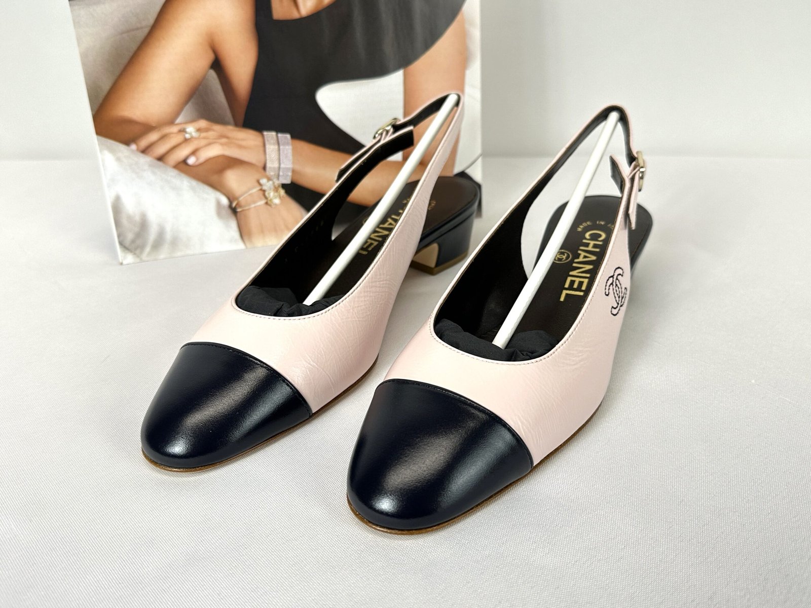 Chanel 24P Light Pink Shiny Lambskin Slingbacks – Orchmelia