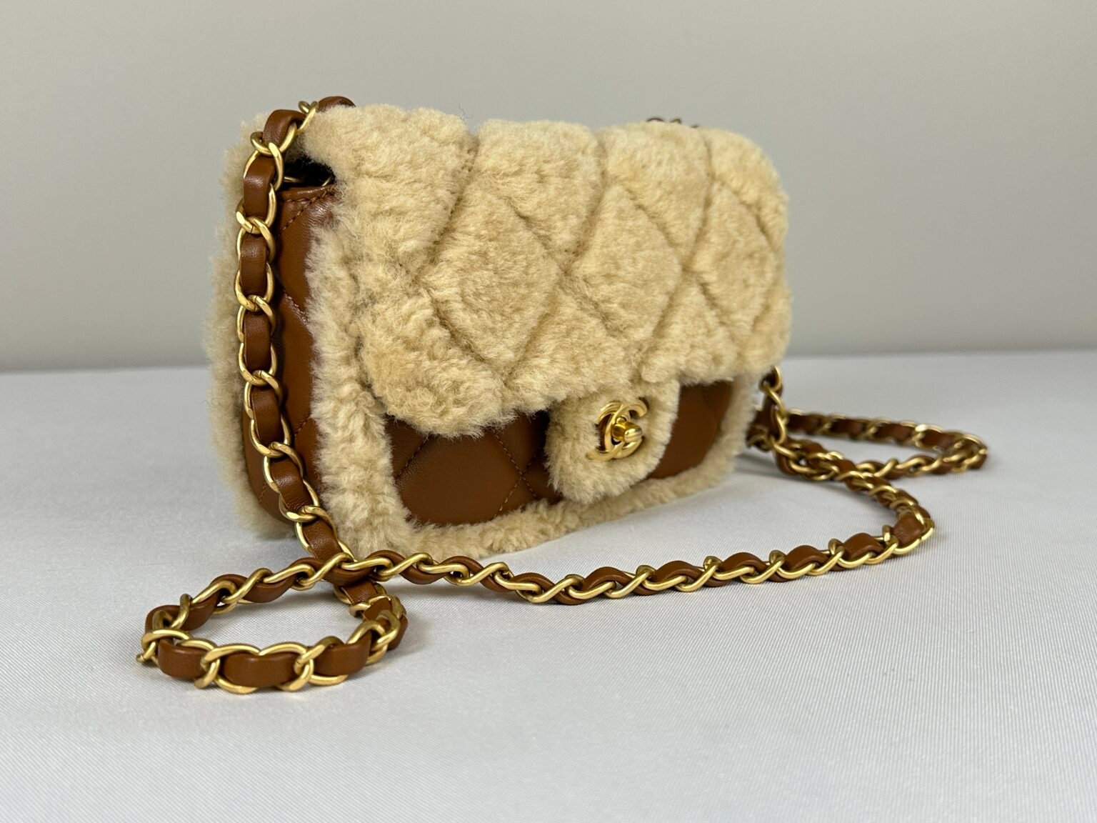 Chanel 24K Teddy Bear-Shearling Flap Bag. – Orchmelia