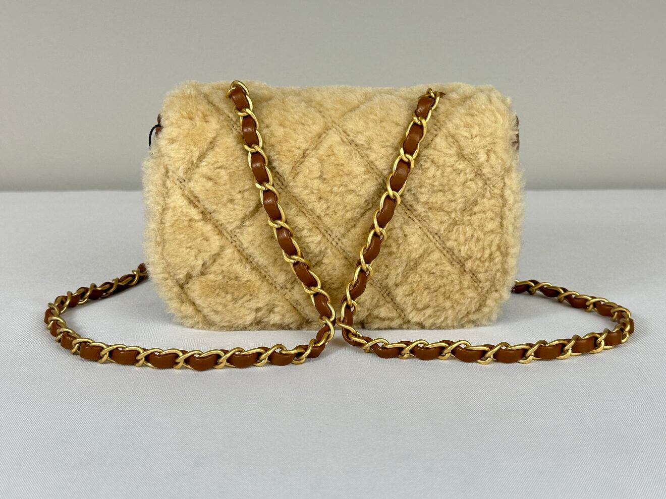 Chanel 24K Teddy Bear-Shearling Flap Bag. – Orchmelia