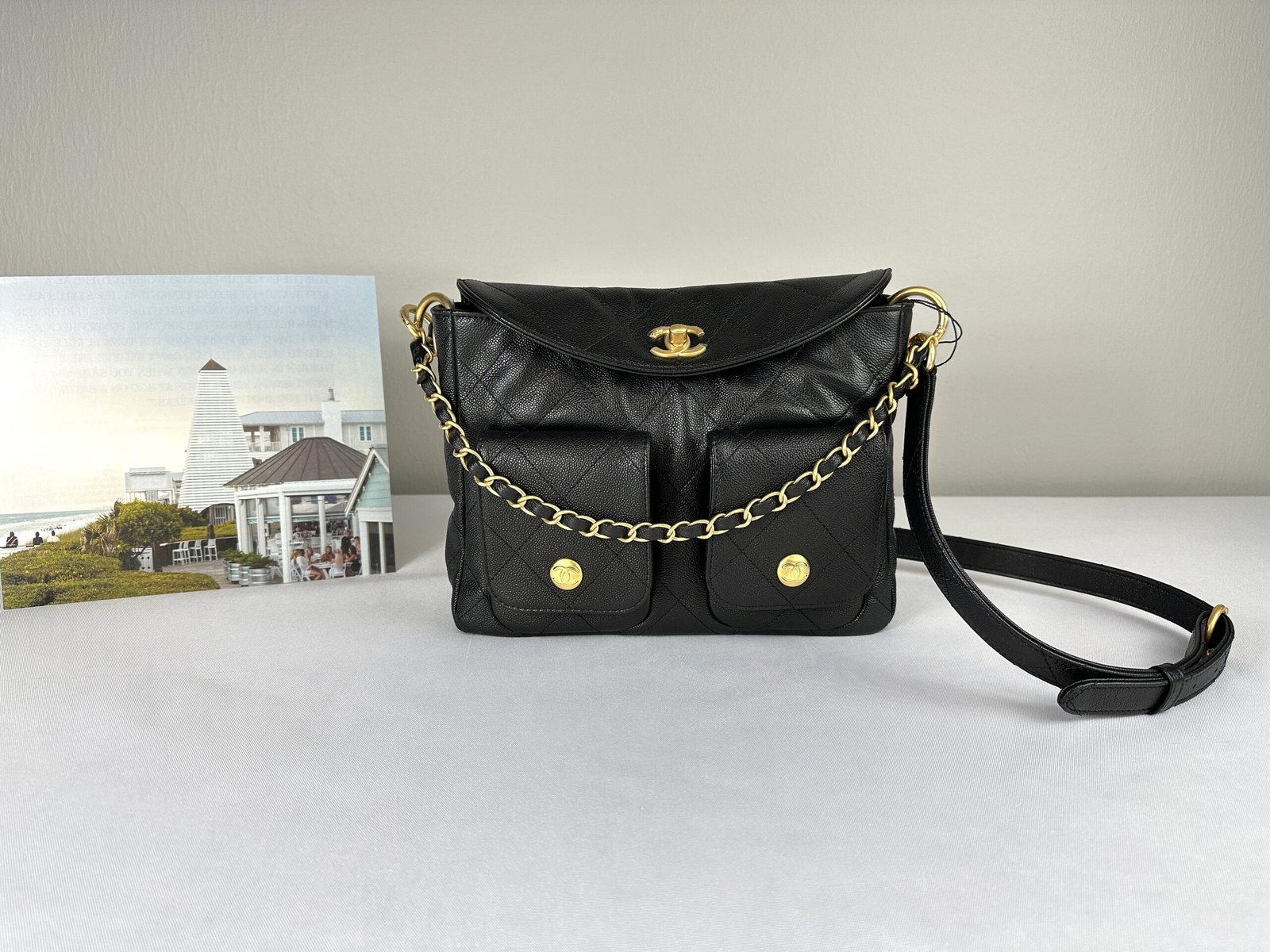 Chanel 25P Black Caviar Messenger Bag – Orchmelia